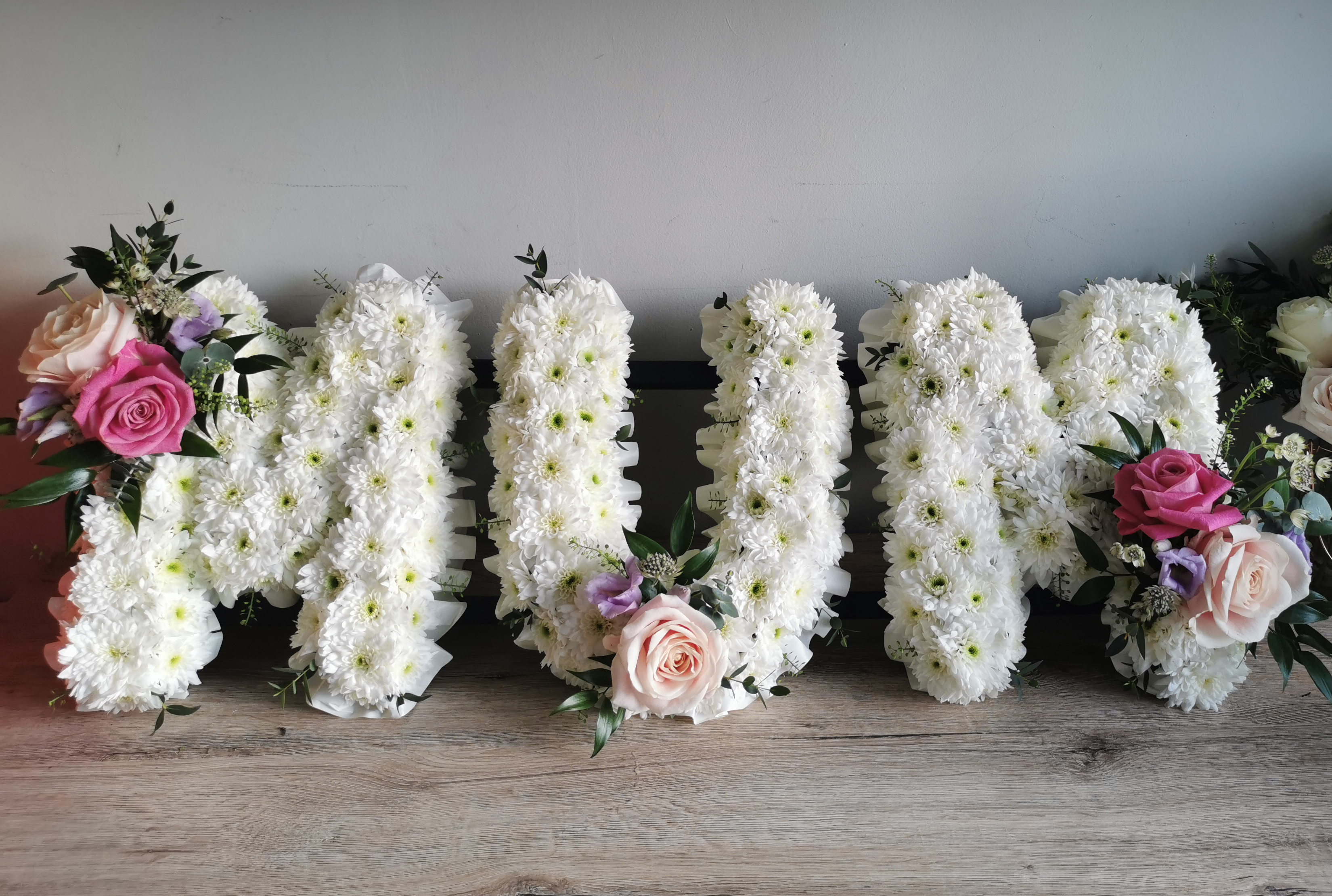 MUM Letters - Hampshire Flower Barn
